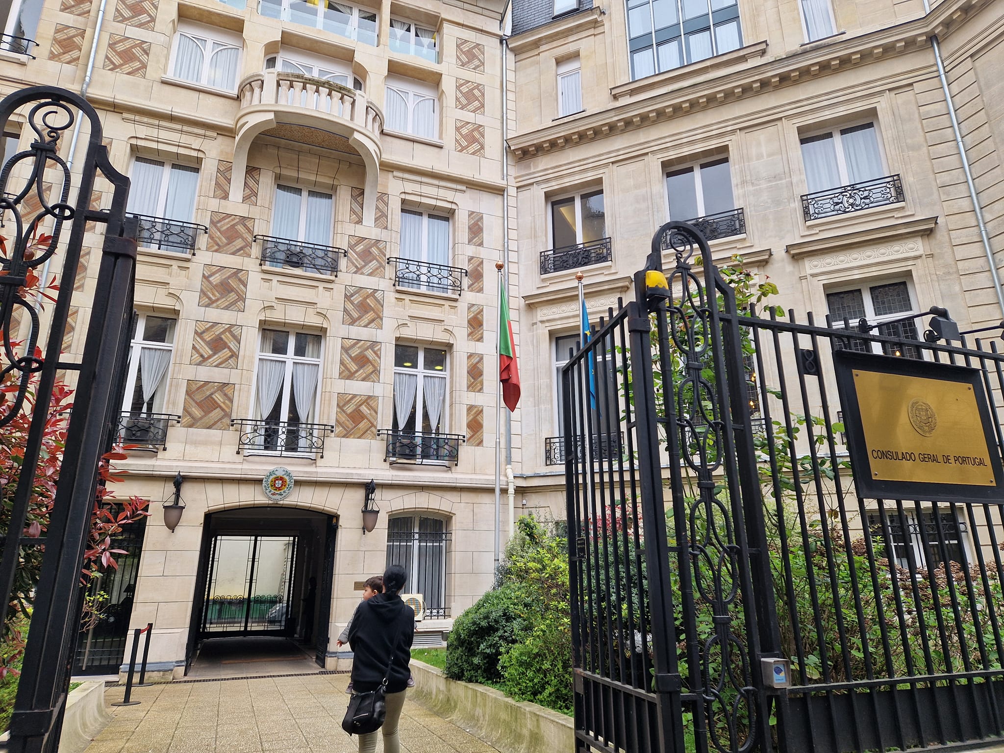 Carlos Oliveira, le consul général du Portugal à Paris nommé ...